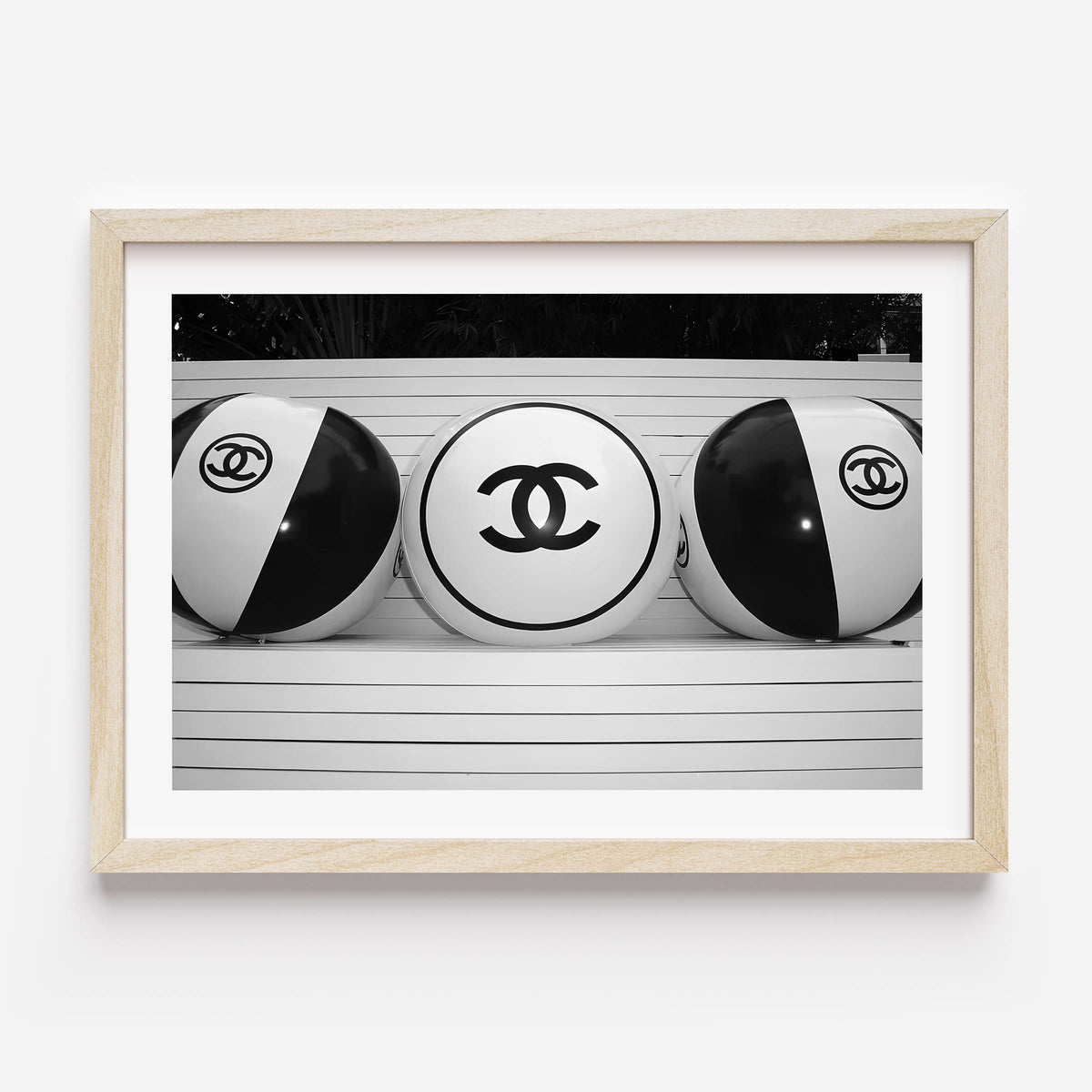 Beach balls Poster – Poster Mansion